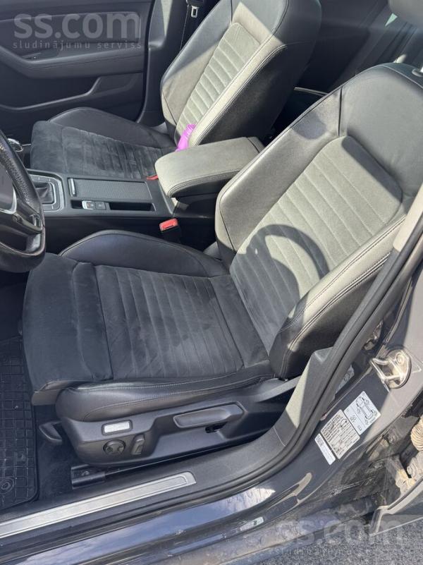 Grey Volkswagen Passat B8 2016 in Riga, with an engine capacity of 1.60 L and mileage of 201 thousand km for 8700 €, photo 10 on AUTOMOTO.COM.LV