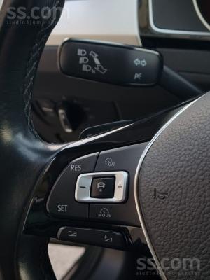 Pelēks Volkswagen Passat B8 2016 Ogre, ar dzinēja tilpumu 2.00 L un nobraukumu 238 tūkst. km par 9450 €, foto 17 vietnē AUTOMOTO.COM.LV