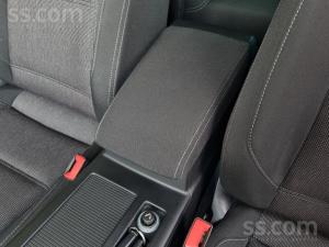Pelēks Volkswagen Passat B8 2016 Ogre, ar dzinēja tilpumu 2.00 L un nobraukumu 238 tūkst. km par 9450 €, foto 21 vietnē AUTOMOTO.COM.LV