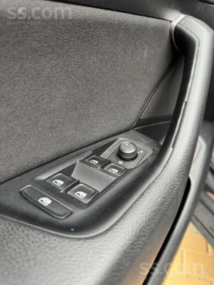 Pelēks Volkswagen Passat B8 2016 Rīga, ar dzinēja tilpumu 2.00 L un nobraukumu 323 tūkst. km par 8000 €, foto 7 vietnē AUTOMOTO.COM.LV