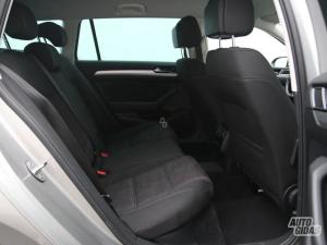 Grey Volkswagen Passat B8 2016 in Vilnius, with an engine capacity of 1.60 L and mileage of 138 thousand km for 11999 €, photo 16 on AUTOMOTO.COM.LV