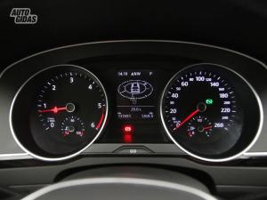Grey Volkswagen Passat B8 2016 in Vilnius, with an engine capacity of 1.60 L and mileage of 138 thousand km for 11999 €, photo 20 on AUTOMOTO.COM.LV