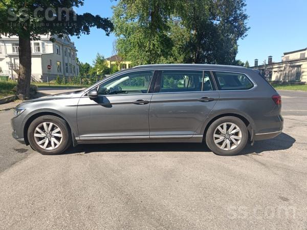 Pelēks Volkswagen Passat B8 2016 Rīga, ar dzinēja tilpumu 2.00 L un nobraukumu 246 tūkst. km par 10350 €, foto 2 vietnē AUTOMOTO.COM.LV