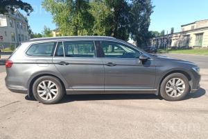 Grey Volkswagen Passat B8 2016 in Riga, with an engine capacity of 2.00 L and mileage of 246 thousand km for 10350 €, photo 5 on AUTOMOTO.COM.LV