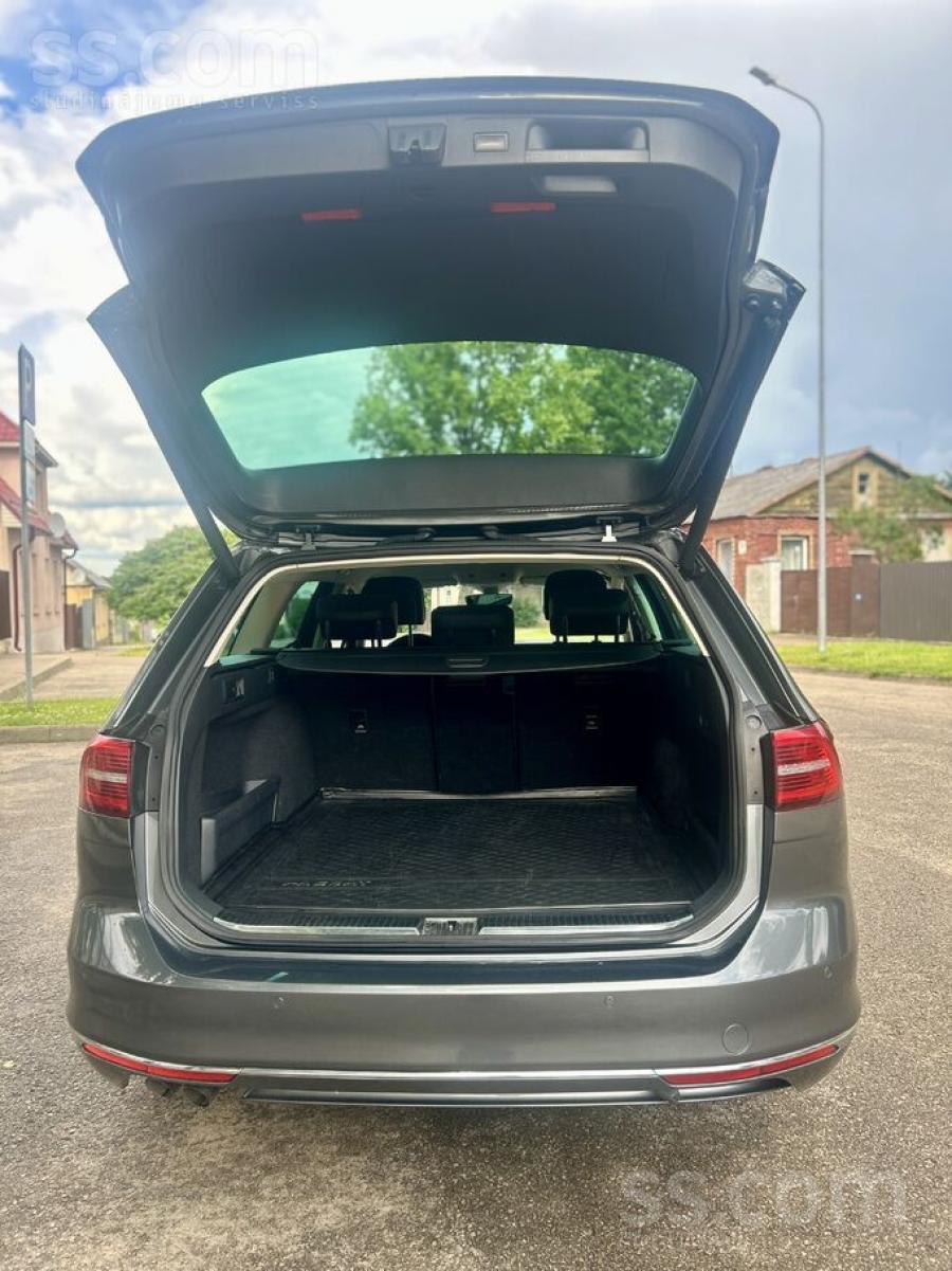 Pelēks Volkswagen Passat B8 2016 Daugavpils, ar dzinēja tilpumu 2.00 L un nobraukumu 278 tūkst. km par 11500 €, foto 6 vietnē AUTOMOTO.COM.LV