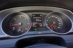 Pelēks Volkswagen Passat B8 2016 Rīga, ar dzinēja tilpumu 2.00 L un nobraukumu 233 tūkst. km par 7800 €, foto 17 vietnē AUTOMOTO.COM.LV