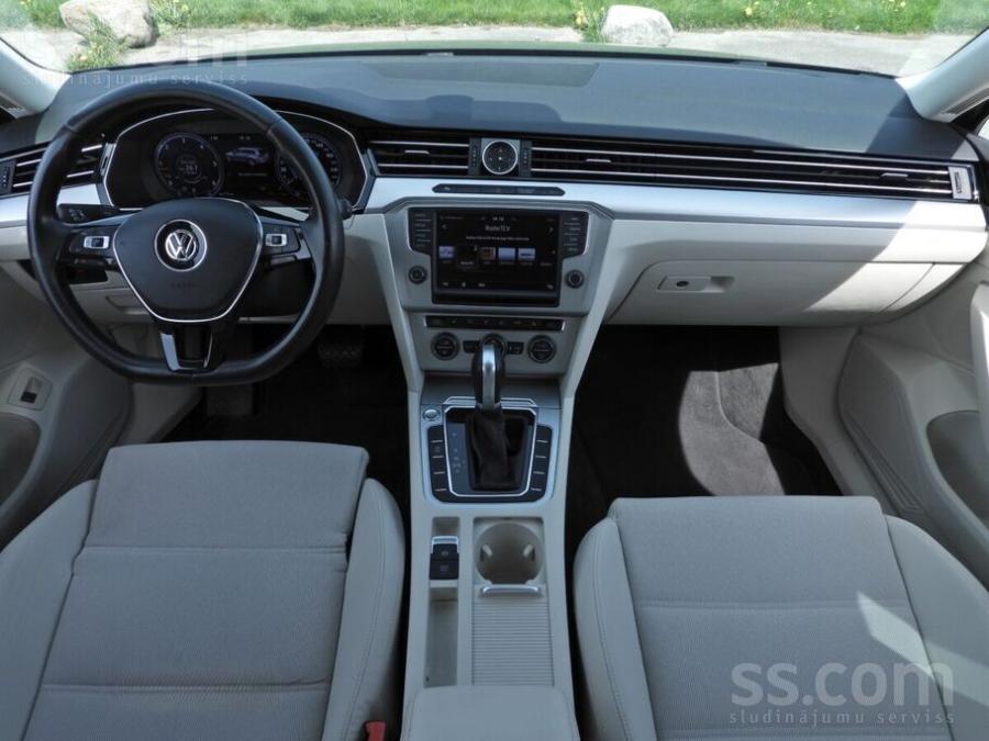 Pelēks Volkswagen Passat B8 2016 Rīga, ar dzinēja tilpumu 1.60 L un nobraukumu 323 tūkst. km par 10700 €, foto 11 vietnē AUTOMOTO.COM.LV