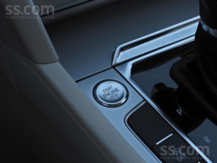 Pelēks Volkswagen Passat B8 2016 Rīga, ar dzinēja tilpumu 1.60 L un nobraukumu 323 tūkst. km par 10700 €, foto 26 vietnē AUTOMOTO.COM.LV