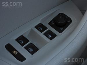 Pelēks Volkswagen Passat B8 2016 Rīga, ar dzinēja tilpumu 1.60 L un nobraukumu 323 tūkst. km par 10700 €, foto 29 vietnē AUTOMOTO.COM.LV