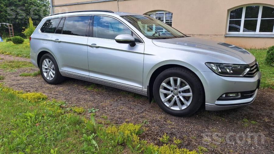 Grey Volkswagen Passat B8 2016 in Kraslava, with an engine capacity of 2.00 L and mileage of 231 thousand km for 10550 €, photo 3 on AUTOMOTO.COM.LV