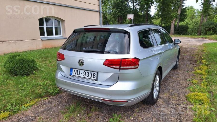 Grey Volkswagen Passat B8 2016 in Kraslava, with an engine capacity of 2.00 L and mileage of 231 thousand km for 10550 €, photo 5 on AUTOMOTO.COM.LV