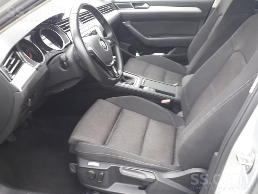 Grey Volkswagen Passat B8 2016 in Kraslava, with an engine capacity of 2.00 L and mileage of 231 thousand km for 9950 €, photo 8 on AUTOMOTO.COM.LV