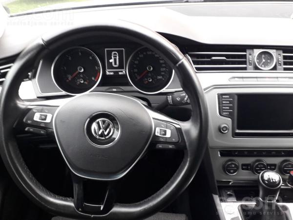 Pelēks Volkswagen Passat B8 2016 Krāslava, ar dzinēja tilpumu 2.00 L un nobraukumu 231 tūkst. km par 9950 €, foto 9 vietnē AUTOMOTO.COM.LV