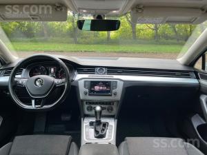 Pelēks Volkswagen Passat B8 2016 Rīga, ar dzinēja tilpumu 2.00 L un nobraukumu 0 tūkst. km par 7199 €, foto 12 vietnē AUTOMOTO.COM.LV