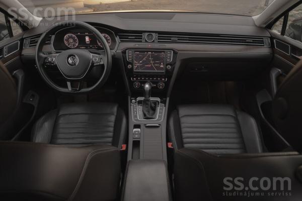 Volkswagen Passat B8 2016 in Jelgava on AUTOMOTO.COM.LV Grey Volkswagen Passat B8 2016 in Jelgava, with an engine capacity of 2.00 L and mileage of 266 thousand km for 10900 €, photo 8 on AUTOMOTO.COM.LV