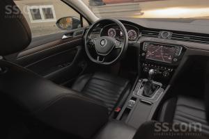 Pelēks Volkswagen Passat B8 2016 Jelgava, ar dzinēja tilpumu 2.00 L un nobraukumu 266 tūkst. km par 10900 €, foto 13 vietnē AUTOMOTO.COM.LV