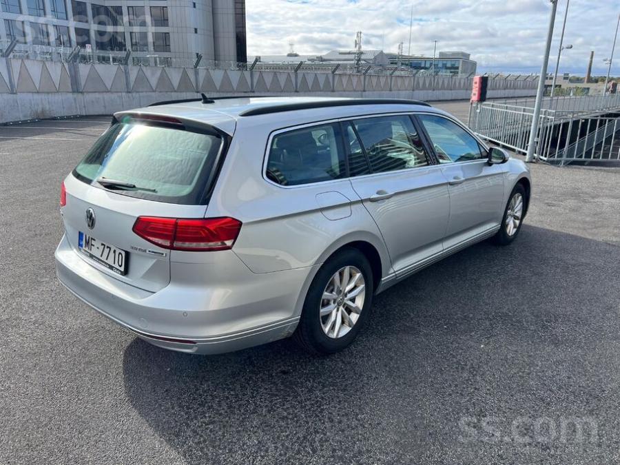 Grey Volkswagen Passat B8 2016 in Riga, with an engine capacity of 2.00 L and mileage of 361 thousand km for 6750 €, photo 8 on AUTOMOTO.COM.LV