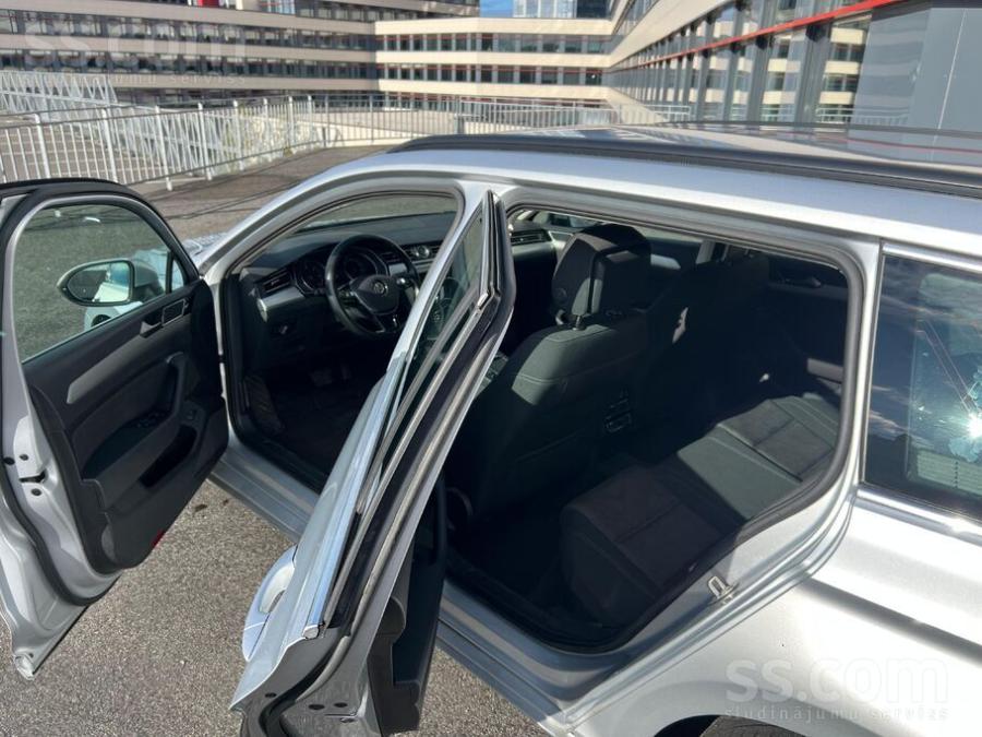 Grey Volkswagen Passat B8 2016 in Riga, with an engine capacity of 2.00 L and mileage of 361 thousand km for 6250 €, photo 15 on AUTOMOTO.COM.LV