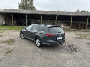 Pelēks Volkswagen Passat B8 2017 Kuldīga, ar dzinēja tilpumu 2.00 L un nobraukumu 320 tūkst. km par 12000 €, foto 5 vietnē AUTOMOTO.COM.LV
