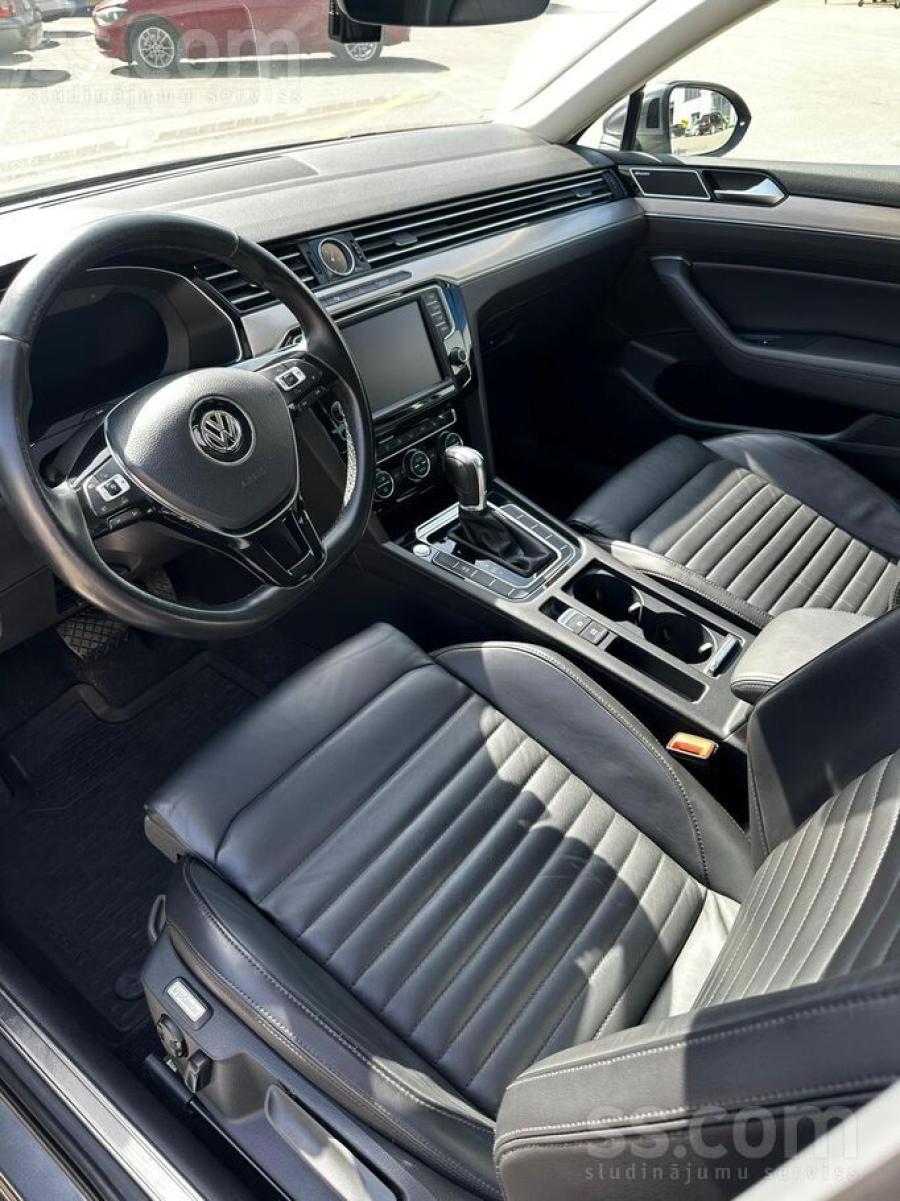 Pelēks Volkswagen Passat B8 2017 Rīga, ar dzinēja tilpumu 2.00 L un nobraukumu 214 tūkst. km par 12950 €, foto 10 vietnē AUTOMOTO.COM.LV
