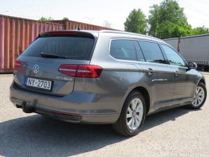 Pelēks Volkswagen Passat B8 2017 Rīga, ar dzinēja tilpumu 2.00 L un nobraukumu 252 tūkst. km par 12990 €, foto 4 vietnē AUTOMOTO.COM.LV