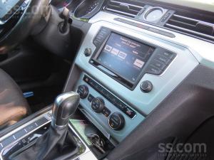 Pelēks Volkswagen Passat B8 2017 Rīga, ar dzinēja tilpumu 2.00 L un nobraukumu 252 tūkst. km par 12990 €, foto 22 vietnē AUTOMOTO.COM.LV