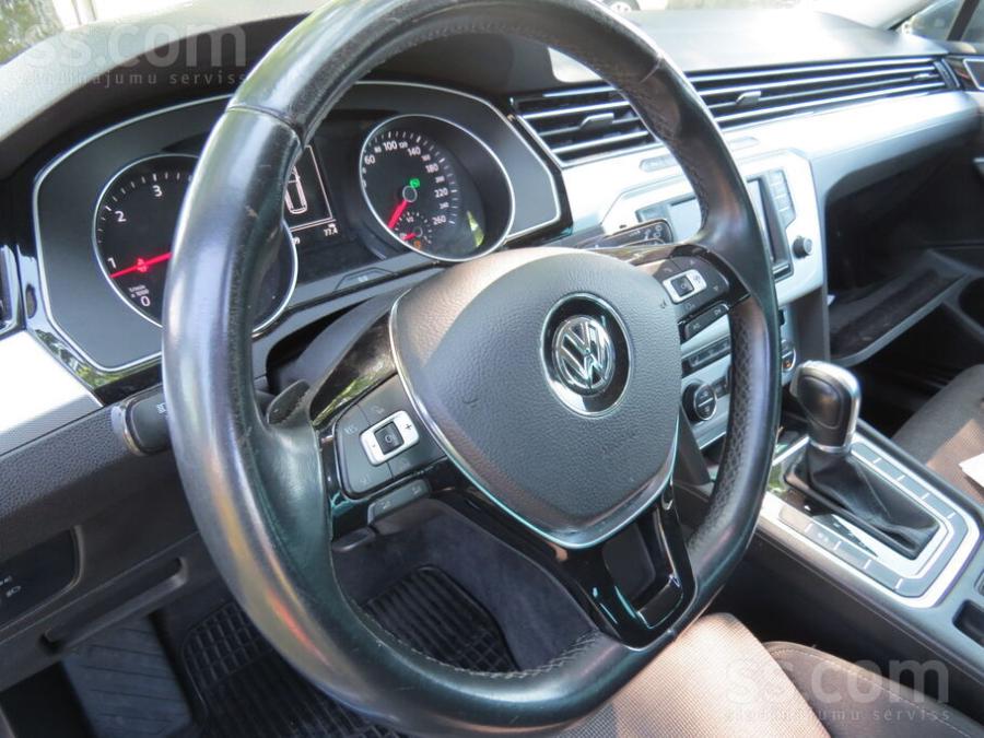 Pelēks Volkswagen Passat B8 2017 Rīga, ar dzinēja tilpumu 2.00 L un nobraukumu 252 tūkst. km par 12990 €, foto 34 vietnē AUTOMOTO.COM.LV