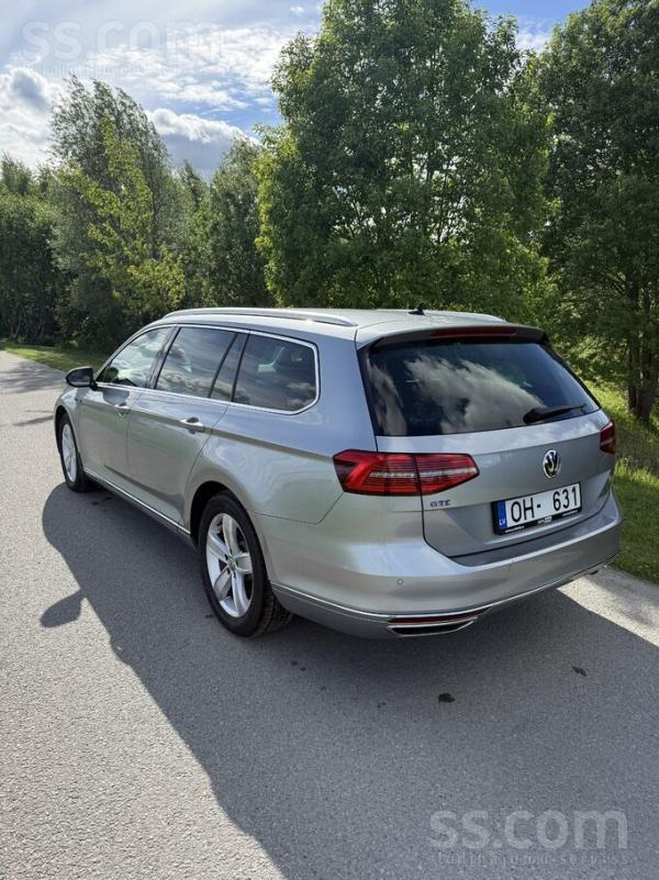 Grey Volkswagen Passat B8 2017 in Aizkraukle, with an engine capacity of 1.40 L and mileage of 103 thousand km for 14950 €, photo 3 on AUTOMOTO.COM.LV