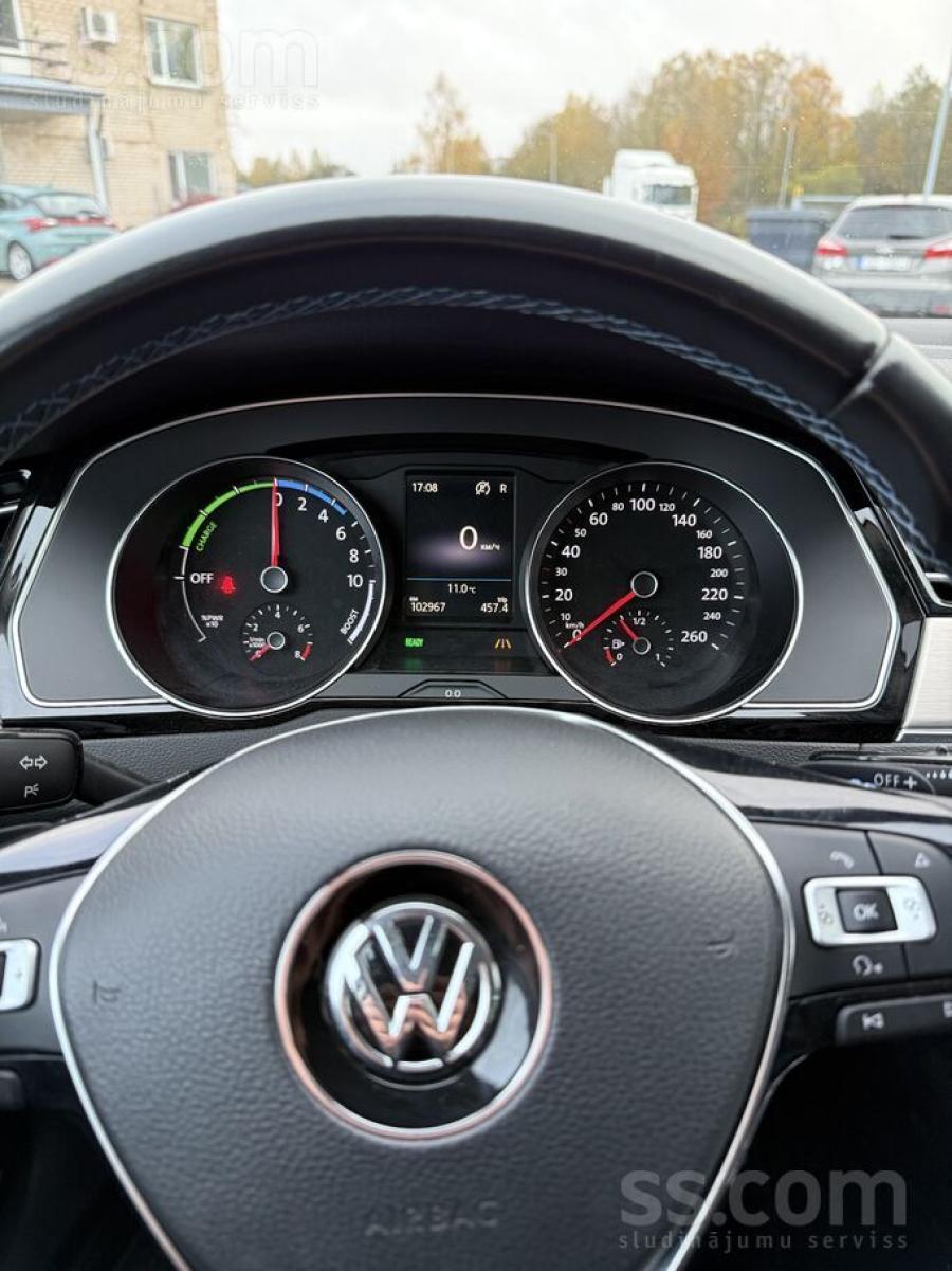Pelēks Volkswagen Passat B8 2017 Aizkraukle, ar dzinēja tilpumu 1.40 L un nobraukumu 103 tūkst. km par 14950 €, foto 7 vietnē AUTOMOTO.COM.LV