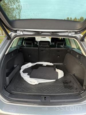 Pelēks Volkswagen Passat B8 2017 Aizkraukle, ar dzinēja tilpumu 1.40 L un nobraukumu 103 tūkst. km par 14950 €, foto 9 vietnē AUTOMOTO.COM.LV
