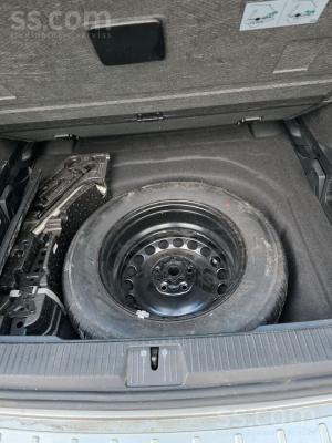 Pelēks Volkswagen Passat B8 2017 Tukums, ar dzinēja tilpumu 2.00 L un nobraukumu 234 tūkst. km par 10299 €, foto 17 vietnē AUTOMOTO.COM.LV