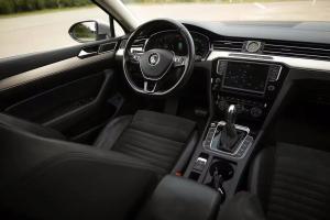 Pelēks Volkswagen Passat B8 2017 Jelgava, ar dzinēja tilpumu 2.00 L un nobraukumu 179 tūkst. km par 11500 €, foto 8 vietnē AUTOMOTO.COM.LV