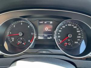 Pelēks Volkswagen Passat B8 2017 Talsi, ar dzinēja tilpumu 1.60 L un nobraukumu 260 tūkst. km par 7990 €, foto 16 vietnē AUTOMOTO.COM.LV