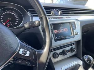 Pelēks Volkswagen Passat B8 2017 Talsi, ar dzinēja tilpumu 1.60 L un nobraukumu 260 tūkst. km par 7990 €, foto 17 vietnē AUTOMOTO.COM.LV