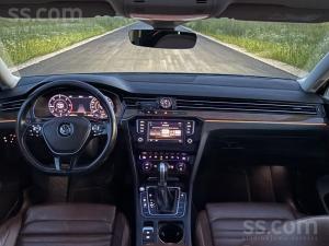 Pelēks Volkswagen Passat B8 2017 Rīga, ar dzinēja tilpumu 2.00 L un nobraukumu 239 tūkst. km par 11900 €, foto 8 vietnē AUTOMOTO.COM.LV