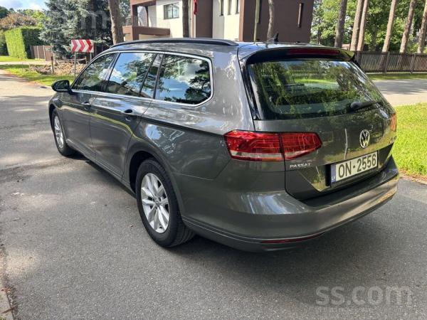 Pelēks Volkswagen Passat B8 2017 Rīga, ar dzinēja tilpumu 2.00 L un nobraukumu 112 tūkst. km par 14650 €, foto 4 vietnē AUTOMOTO.COM.LV