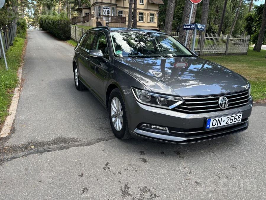 Pelēks Volkswagen Passat B8 2017 Rīga, ar dzinēja tilpumu 2.00 L un nobraukumu 112 tūkst. km par 14650 €, foto 8 vietnē AUTOMOTO.COM.LV
