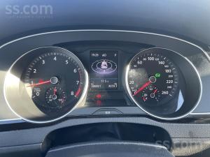 Grey Volkswagen Passat B8 2017 in Liepaja, with an engine capacity of 1.80 L and mileage of 187 thousand km for 9800 €, photo 11 on AUTOMOTO.COM.LV