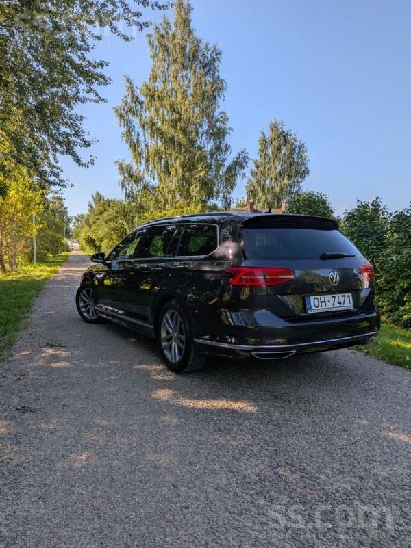 Pelēks Volkswagen Passat B8 2017 Bauska, ar dzinēja tilpumu 1.60 L un nobraukumu 279 tūkst. km par 11900 €, foto 3 vietnē AUTOMOTO.COM.LV
