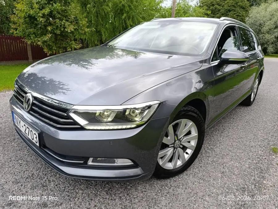 Grey Volkswagen Passat B8 2017 in Riga, with an engine capacity of 2.00 L and mileage of 250 thousand km for 9690 €, photo 1 on AUTOMOTO.COM.LV