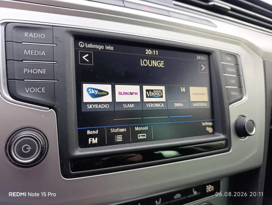 Grey Volkswagen Passat B8 2017 in Riga, with an engine capacity of 2.00 L and mileage of 250 thousand km for 9690 €, photo 21 on AUTOMOTO.COM.LV