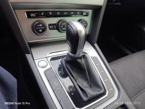 Grey Volkswagen Passat B8 2017 in Riga, with an engine capacity of 2.00 L and mileage of 250 thousand km for 9690 €, photo 22 on AUTOMOTO.COM.LV