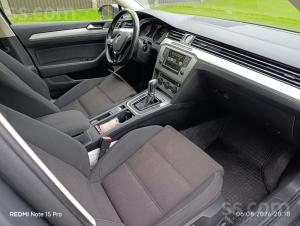Grey Volkswagen Passat B8 2017 in Riga, with an engine capacity of 2.00 L and mileage of 252 thousand km for 9690 €, photo 17 on AUTOMOTO.COM.LV