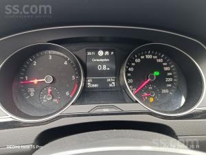 Grey Volkswagen Passat B8 2017 in Riga, with an engine capacity of 2.00 L and mileage of 252 thousand km for 9690 €, photo 20 on AUTOMOTO.COM.LV