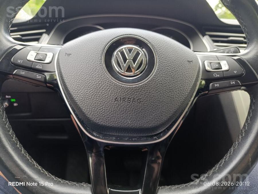 Grey Volkswagen Passat B8 2017 in Riga, with an engine capacity of 2.00 L and mileage of 252 thousand km for 9690 €, photo 23 on AUTOMOTO.COM.LV