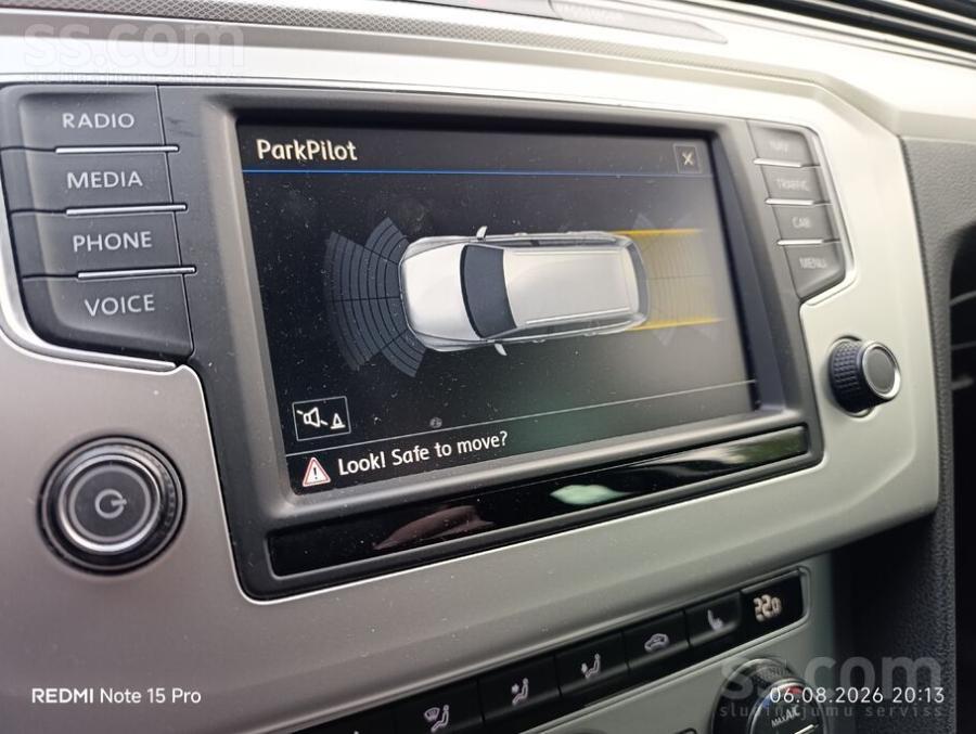 Grey Volkswagen Passat B8 2017 in Riga, with an engine capacity of 2.00 L and mileage of 252 thousand km for 9690 €, photo 28 on AUTOMOTO.COM.LV