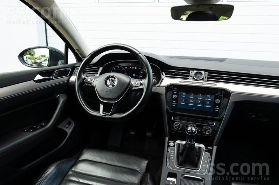 Pelēks Volkswagen Passat B8 2017 Rīga, ar dzinēja tilpumu 2.00 L un nobraukumu 240 tūkst. km par 9950 €, foto 10 vietnē AUTOMOTO.COM.LV