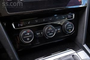 Pelēks Volkswagen Passat B8 2017 Rīga, ar dzinēja tilpumu 2.00 L un nobraukumu 240 tūkst. km par 9950 €, foto 14 vietnē AUTOMOTO.COM.LV