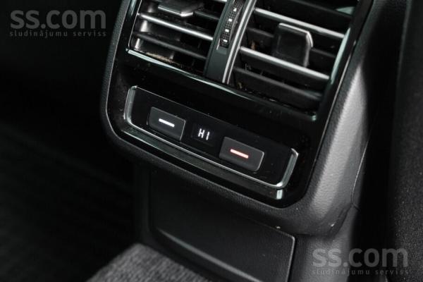Grey Volkswagen Passat B8 2017 in Riga, with an engine capacity of 1.80 L and mileage of 165 thousand km for 12500 €, photo 6 on AUTOMOTO.COM.LV