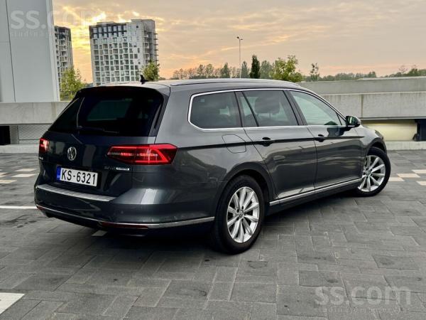 Pelēks Volkswagen Passat B8 2017 Rīga, ar dzinēja tilpumu 2.00 L un nobraukumu 130 tūkst. km par 15500 €, foto 3 vietnē AUTOMOTO.COM.LV